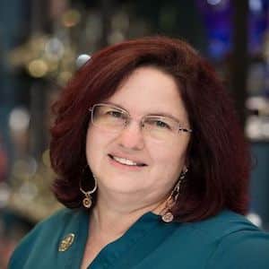 Meet the team that brings your vision to life | FiveStar Awards & Engraving
